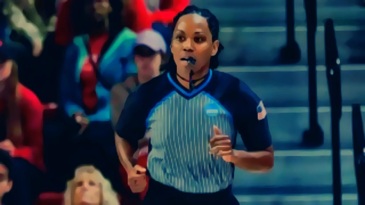 Basketball Ref Kicked Out of Game For Shocking Reason – True News Media